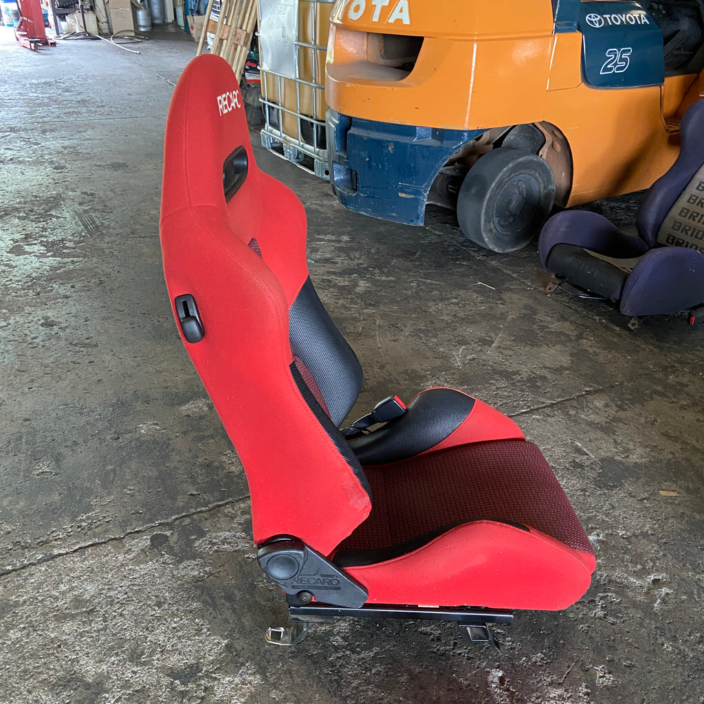 Recaro red SR4 Seat – MMI Auto Parts