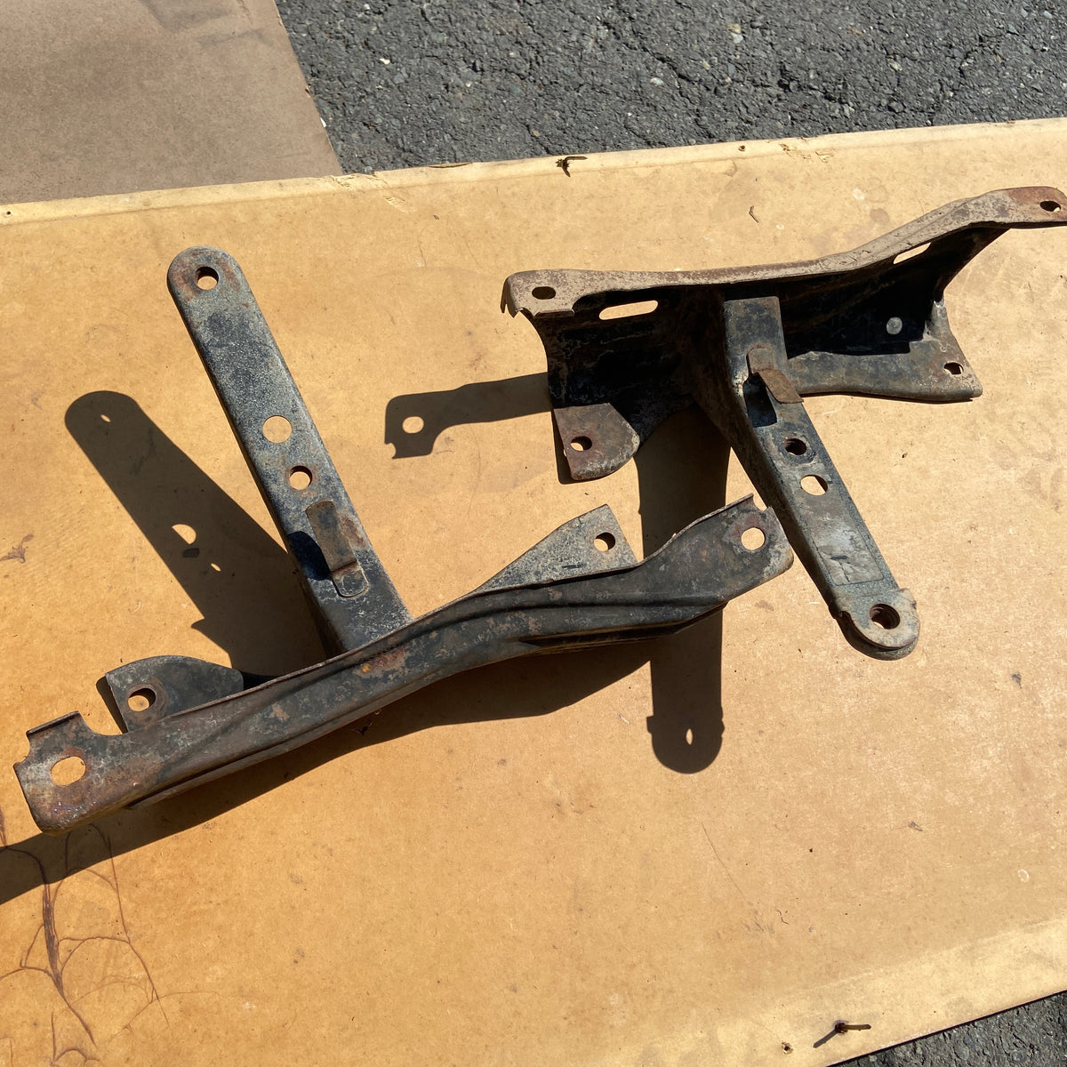 AE86 Kouki Rear bumper bar Brackets – MMI Auto Parts